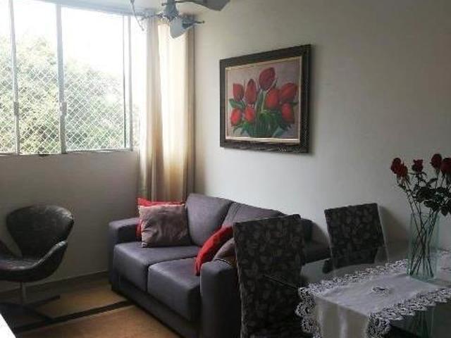 Apartamento de 02 dormitórios na Vila Alexandria