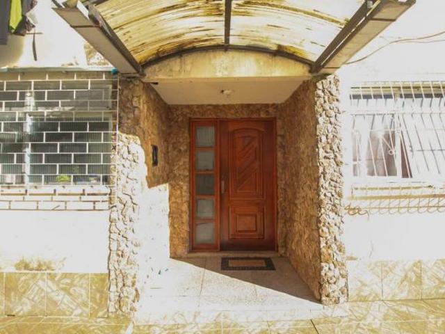 Apartamento de 02 Dormitorios no Bairro: Jardim Leopoldina em Porto Alegre/RS