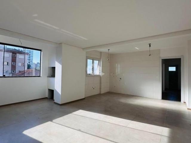 Apartamento de 02 dormitórios no Bairro São Francisco