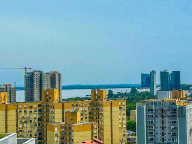 Apartamento de 02 dormitórios no Bairro Tristeza em Porto Alegre/RS