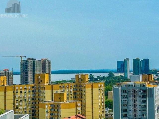 Apartamento de 02 dormitórios no Bairro Tristeza em Porto Alegre/RS
