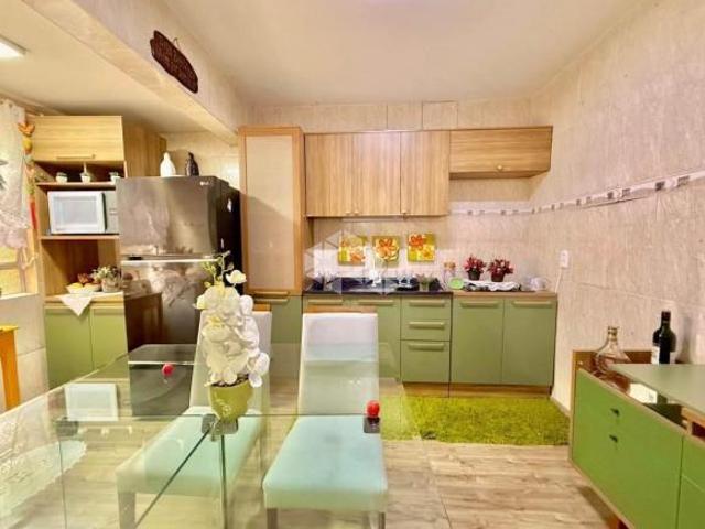 Apartamento de 02 dormitórios no centro