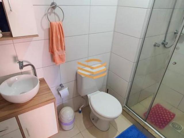 Apartamento de 02 dormitórios no Centro de Canoas Semi Mobiliado