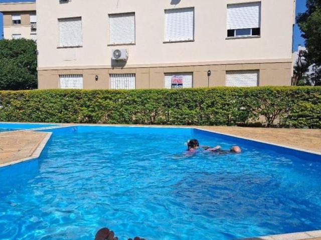 Apartamento de 02 quartos no Bairro: Teresópolis ao Lado do Shopping Bourbon