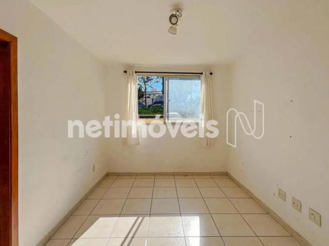Apartamento de 02 quartos à venda no Castelo!