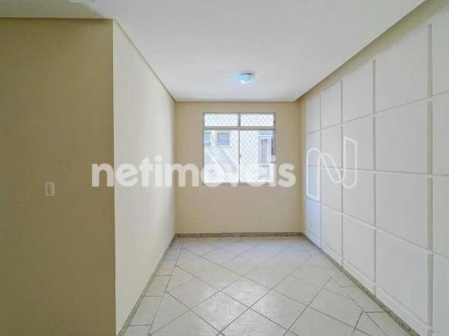 Apartamento de 02 quartos à venda no Castelo!