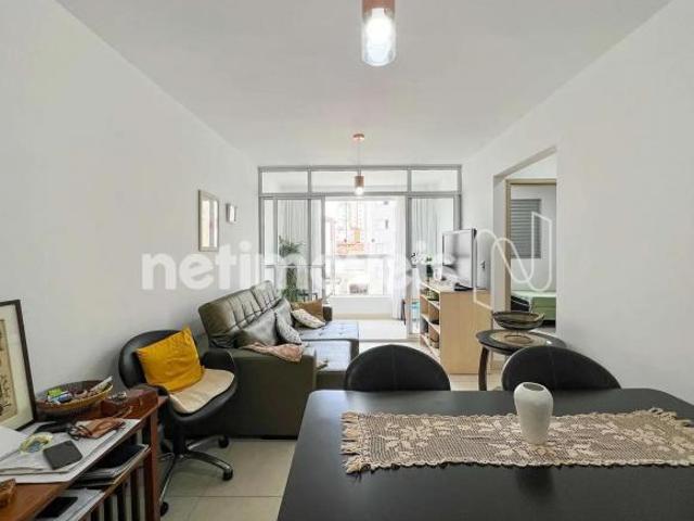 Apartamento de 02 quartos à venda no Ouro Preto!