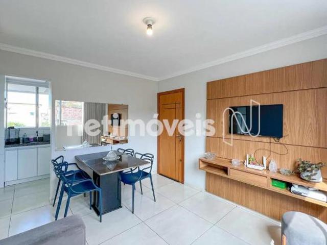 Apartamento de 02 quartos à venda no São Salvador!