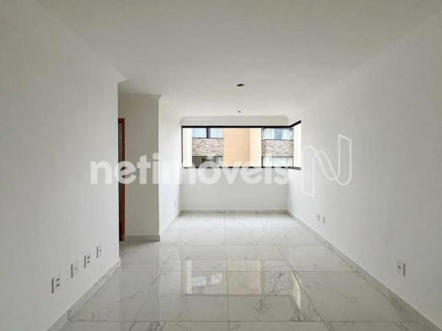 Apartamento de 02 quartos à venda no Serrano!