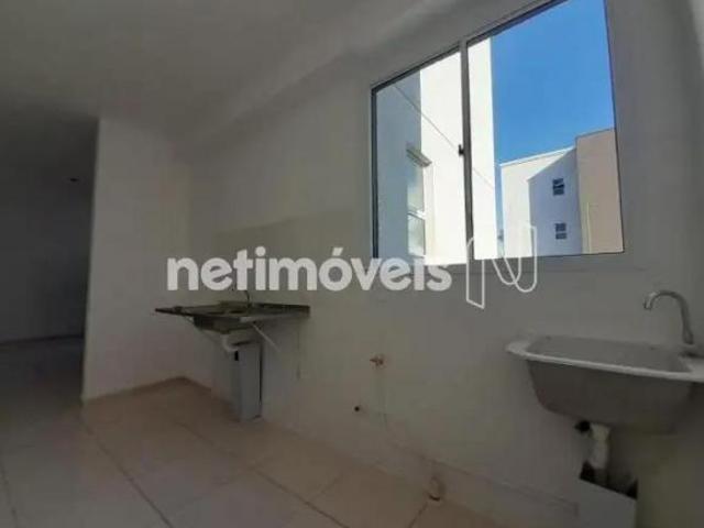 Apartamento de 02 quartos à venda no Trevo!