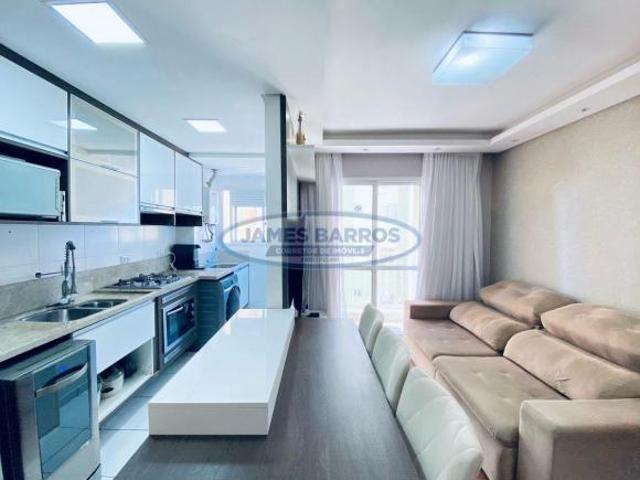 Apartamento de 02 quartos e 01 vaga de garagem no Campo Comprido. Curitiba PR