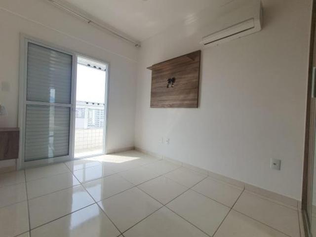 Apartamento de 02Dormitórios na Quadra do mar na Guilhermina