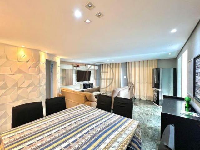 Apartamento de 04 Dormitórios com Sacada Gourmet, Vista Mar e Lazer Completo