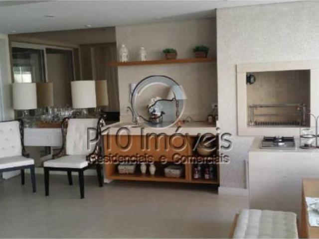 Apartamento de 04 dormitorios e 03 vagas no Morumbi