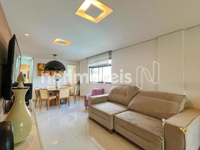 Apartamento de 04 quartos à venda no Castelo!