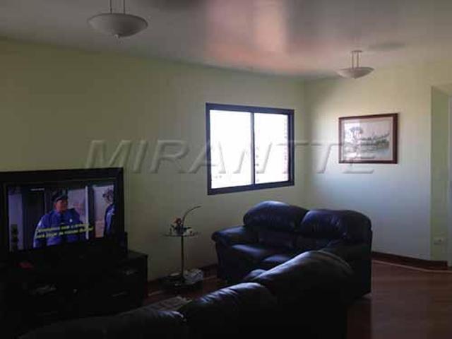 Apartamento de 100m² com 3 quartos