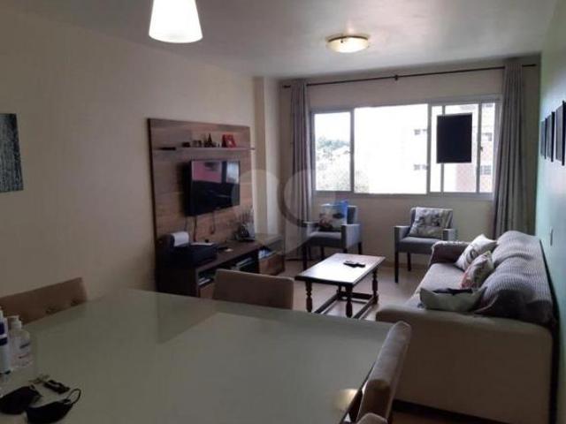Apartamento de 101m² a venda no Champagnat