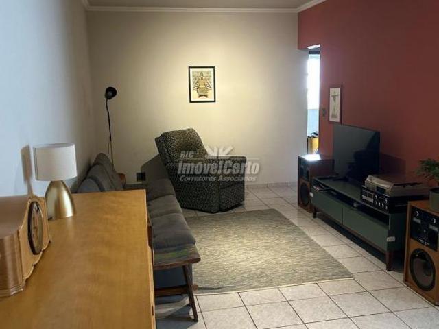 Apartamento de 102 m² com 3 dormitórios sendo 1 su