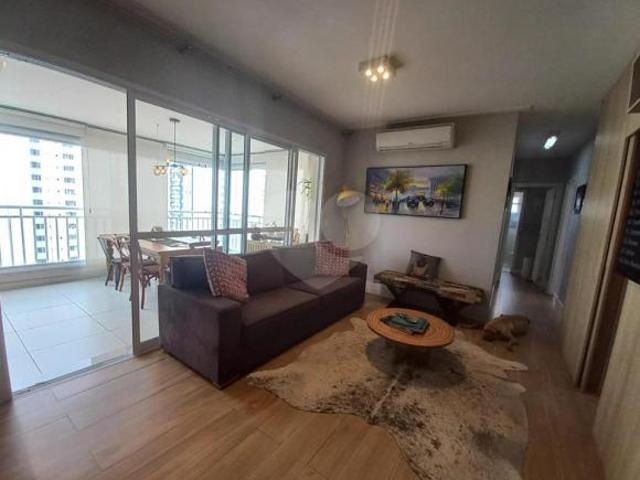 Apartamento de 102 m² com 3 quartos à venda no Tatuapé