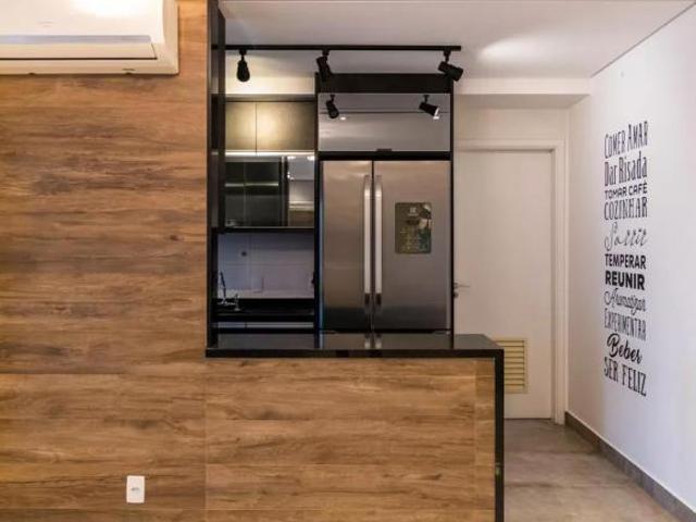 Apartamento de 105 m² com 3 quartos à venda em Vila Andrade com depósito