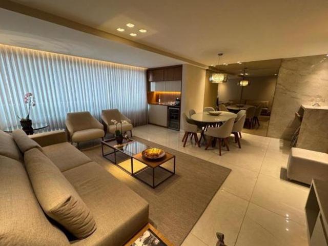 Apartamento de 105 m² com 3 quartos em venda em Savassi