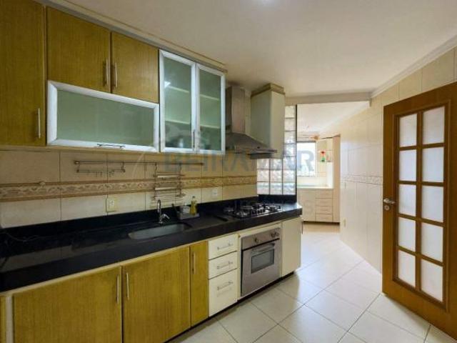Apartamento de 105m² com 3 quartos e 2 vagas de garagem à venda no Residencial Boulevard Águas Cla