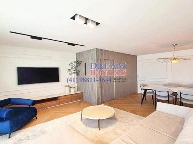Apartamento de 107.0m² no bairro Cabral, com 3 quartos 1 suíte, 3 banheiros e 2 vagas de garagem