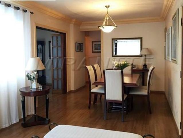 Apartamento de 107m² com 2 quartos