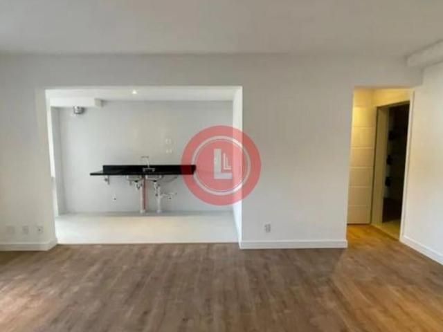 Apartamento de 108m2 + 4m2 box com 3 suítes, varanda gourmet e 2 vagas de garagem para venda na Vi