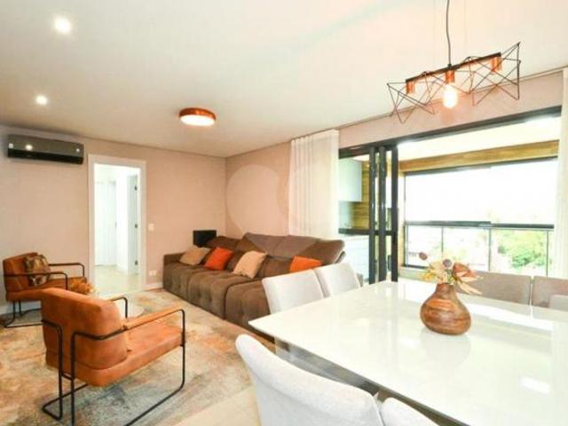 Apartamento de 109m² a venda no Cabral