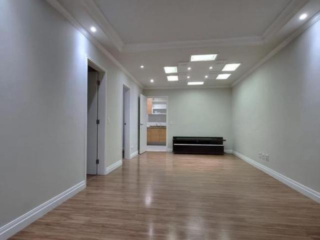 Apartamento de 110 m², 4 quartos em Chácara Inglesa, São Paulo