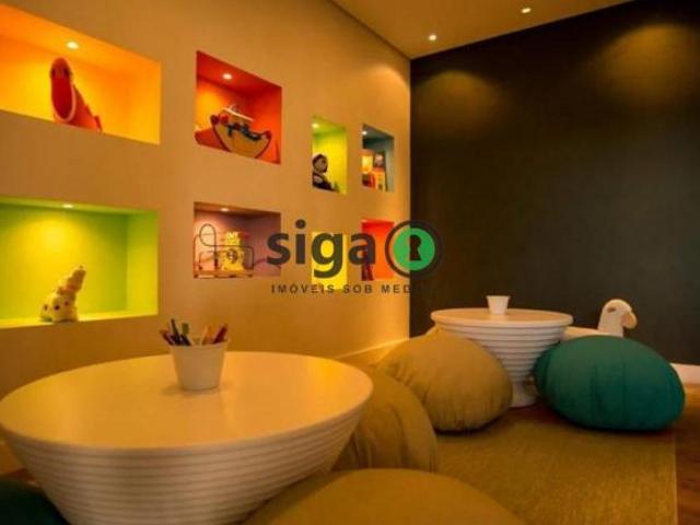 Apartamento de 110 metros, 3 dormitórios, 2 vagas a 200 metros do metrô Vila Sônia