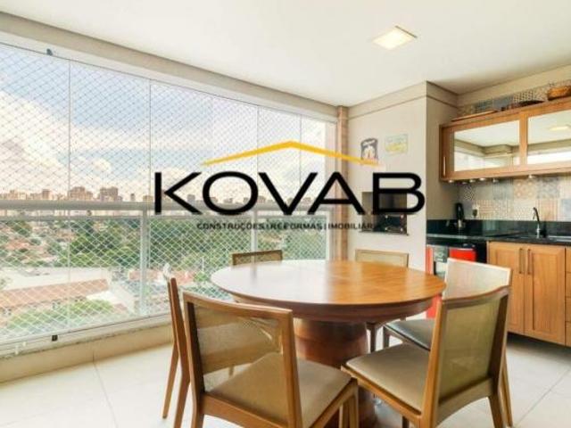 Apartamento de 110m² com 3 Dormitórios | Suíte Master com Closet | 2 Vagas | Varanda Ampla