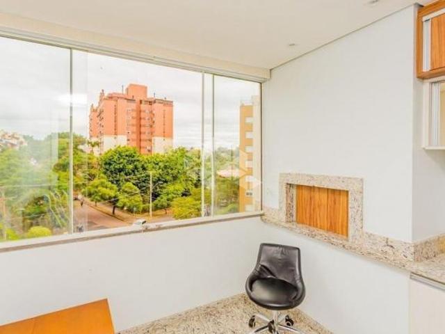 Apartamento de 112m² com 3 dormitórios, suíte e 2 vagas na Chácara das Pedras