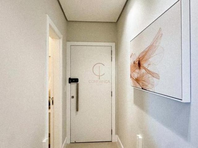 Apartamento de 112m² com 3 dormitórios sendo uma suíte no centro 100% mobiliado decorado da construt