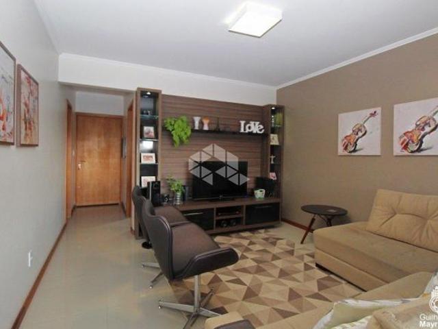 Apartamento de 114m² com 03 dormitórios e 02 vagas de garagem no bairro Chácara das Pedras