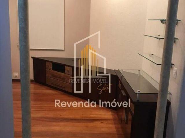 APARTAMENTO DE 115M² COM TRÊS SUÍTES, CINCO BANHEIROS E TRÊS VAGAS Á VENDA EM PE