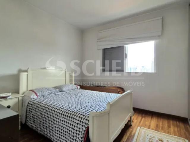 Apartamento de 117m² com 3 dormitórios e 2 vagas no Brooklin