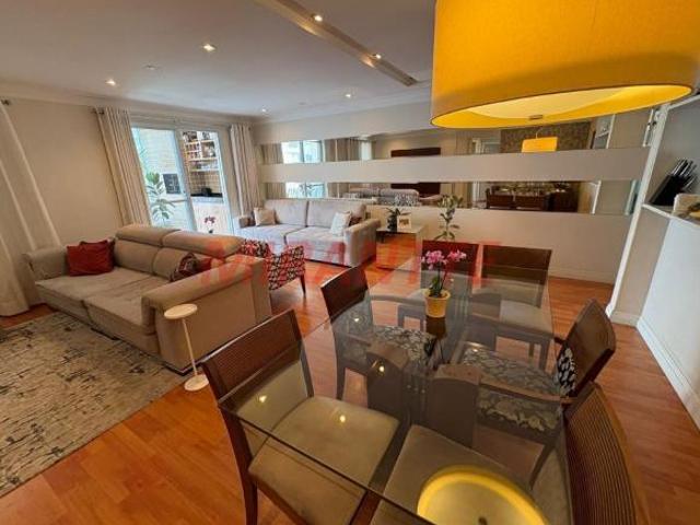 Apartamento de 118m² com 3 quartos