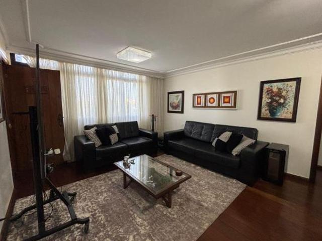 Apartamento de 119 m² com 3 Suítes à venda na Asa Norte