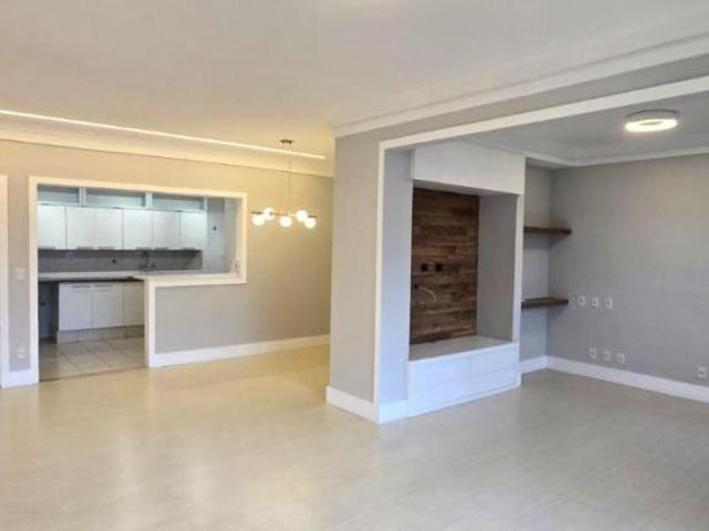 Apartamento de 119 m² com 2 quartos, sala 3 ambientes e escritório à venda em Cambuí Campinas