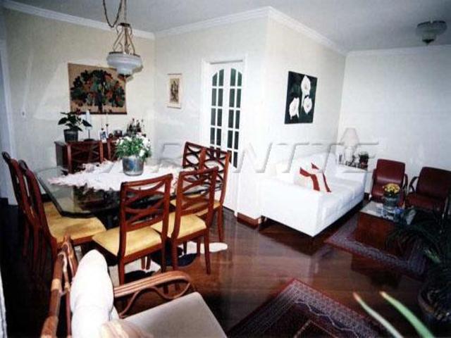 Apartamento de 119m² com 3 quartos