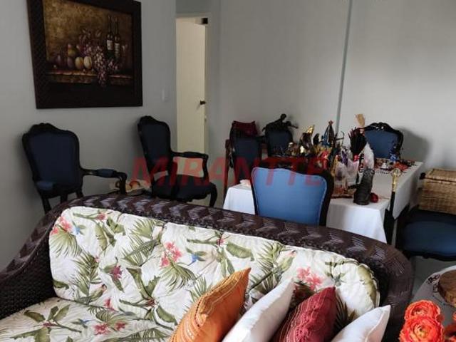 Apartamento de 120m² com 2 quartos