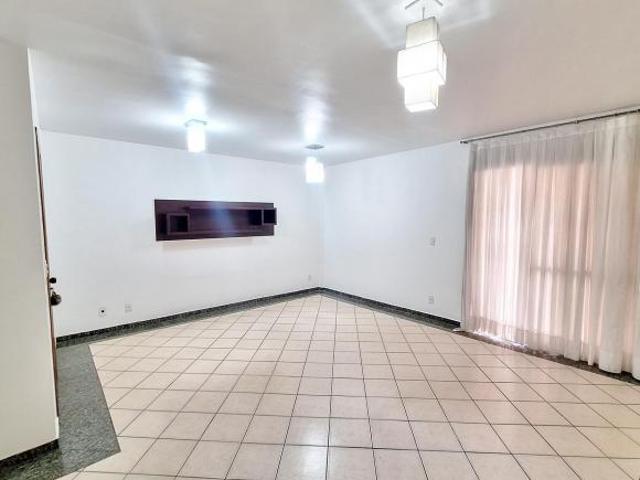 Apartamento de 125 m² com 04 quartos, sendo 02 suites á venda no Ed. Montparnasse St. Oeste, Goiân