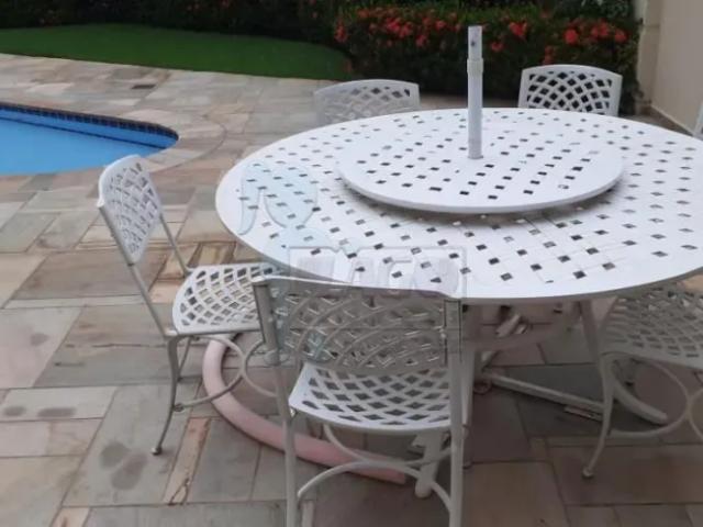 Apartamento de 125m² com 03 quartos para locação Jardim Irajá