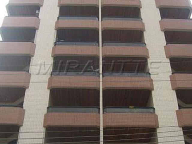 Apartamento de 125m² com 3 quartos
