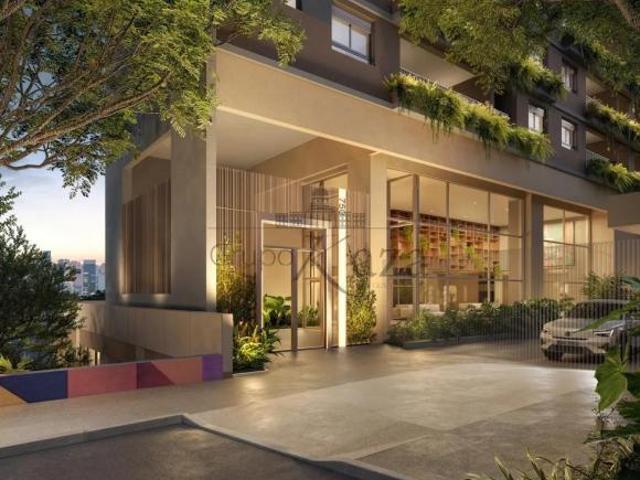 Apartamento de 125m² com 3 suítes em Pinheiros