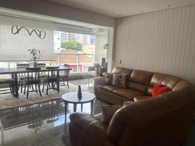 Apartamento de 127 m² com 3 quartos à venda no Tatuapé
