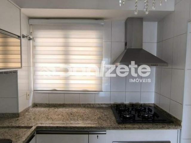 Apartamento de 128m² com 3 suítes e 2 vagas no Centro de Santo André