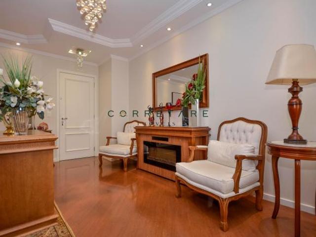Apartamento de 129m² no Champagnat – Suíte com Hidro, Varanda Gourmet e 2 Vagas